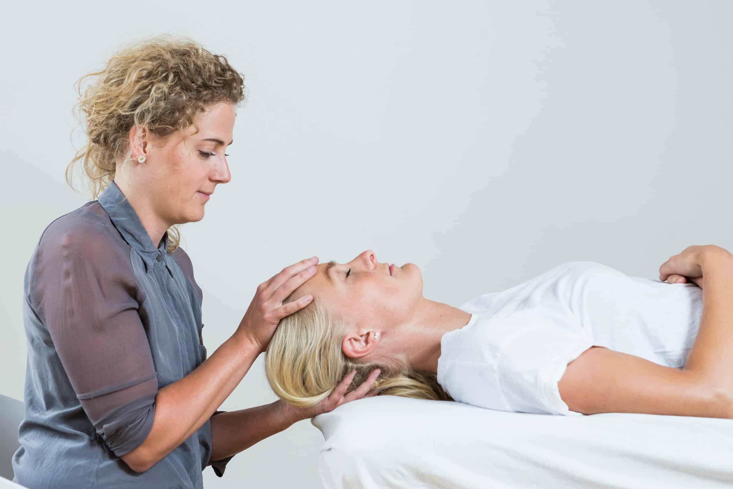 Tinnitus » Ringing ears? Causes, symptoms and treatment.